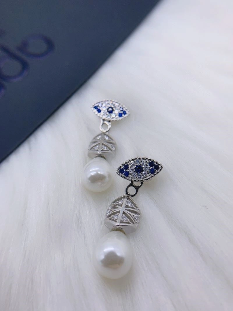 Factory-made Apm Earrings