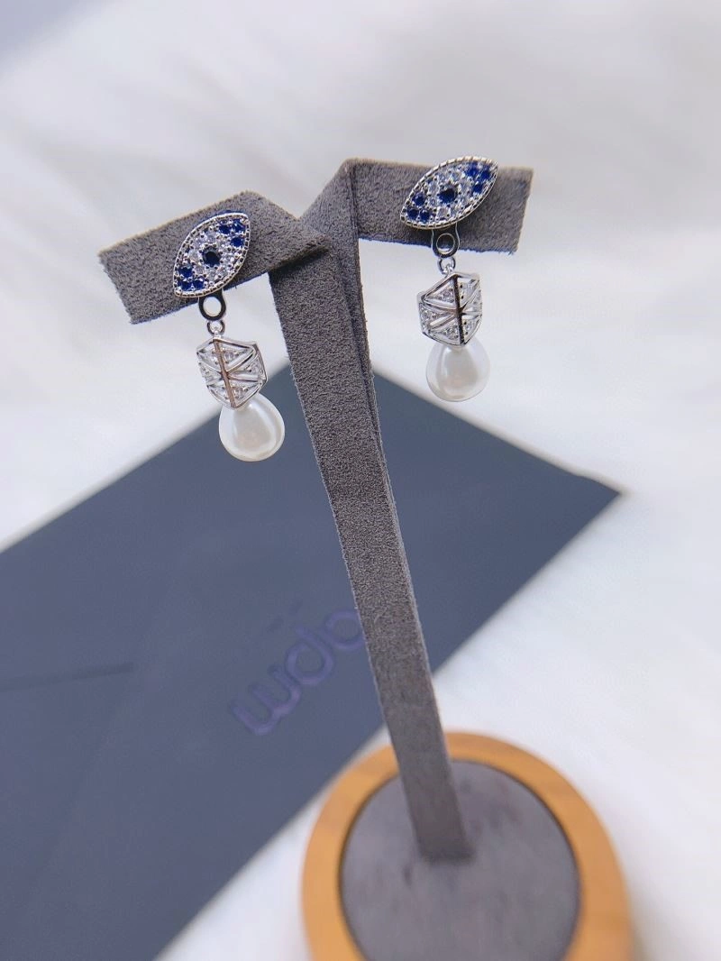 Factory-made Apm Earrings