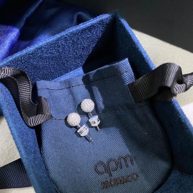 Accurate model Apm Earrings