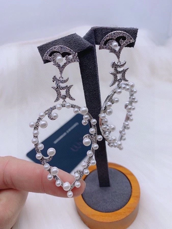 1:1 copy Apm Earrings