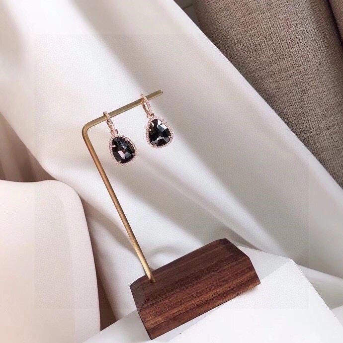 OEM Apm Earrings