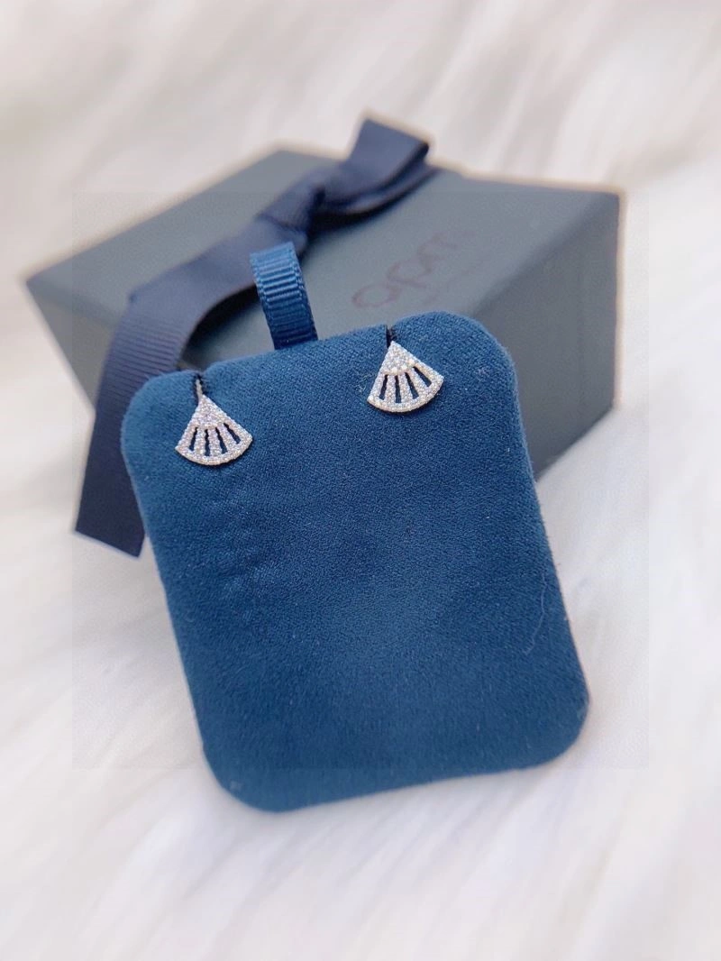Cut-rate Apm Earrings