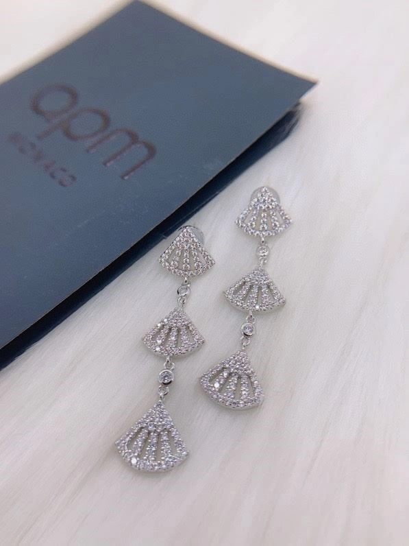 Inexpensive Apm Earrings