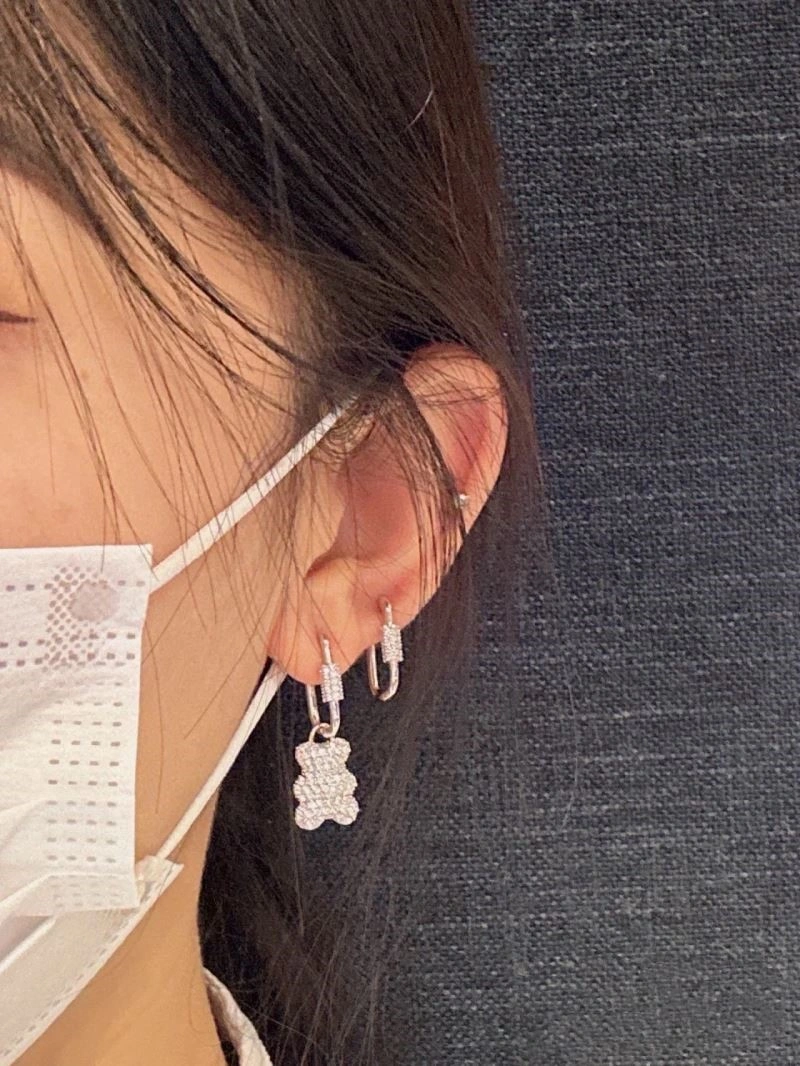 Top match Apm Earrings