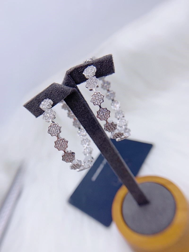 Value-priced Apm Earrings