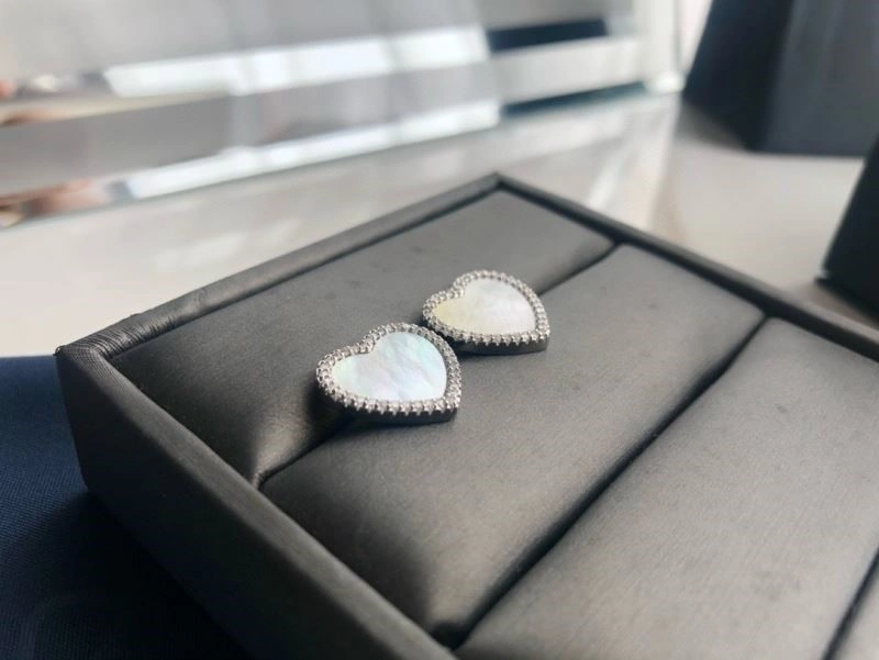 High fidelity Apm Earrings