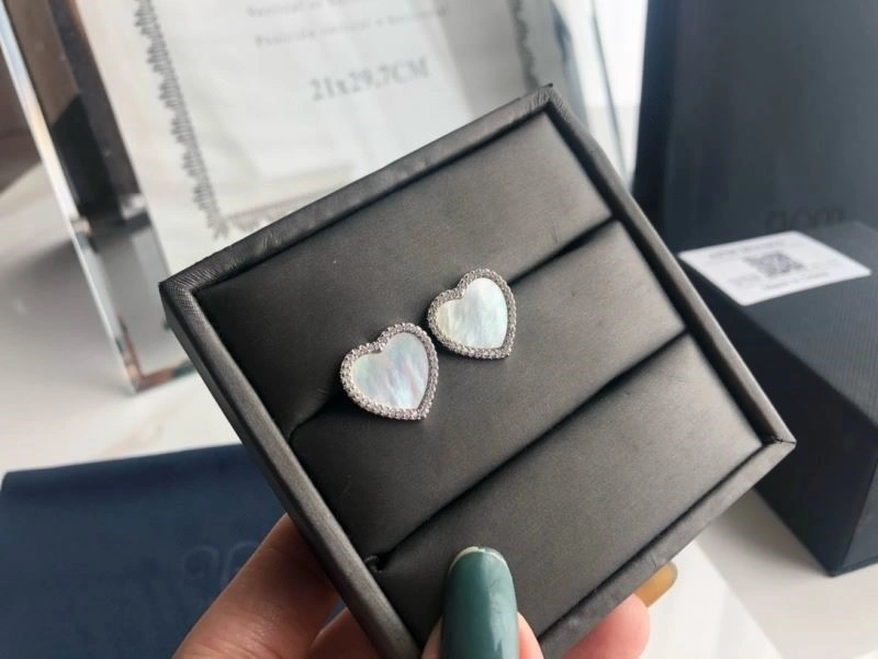 High fidelity Apm Earrings