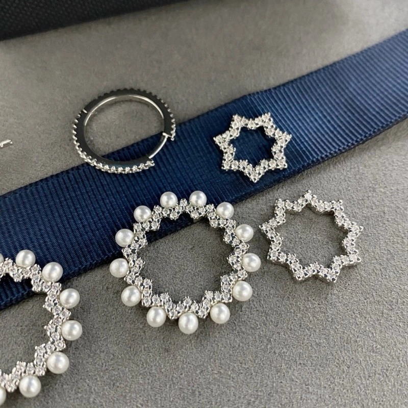 1:1 copy Apm Earrings