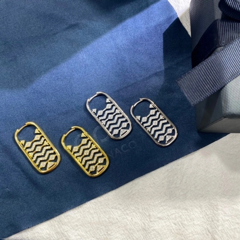 1:1 copy Apm Earrings