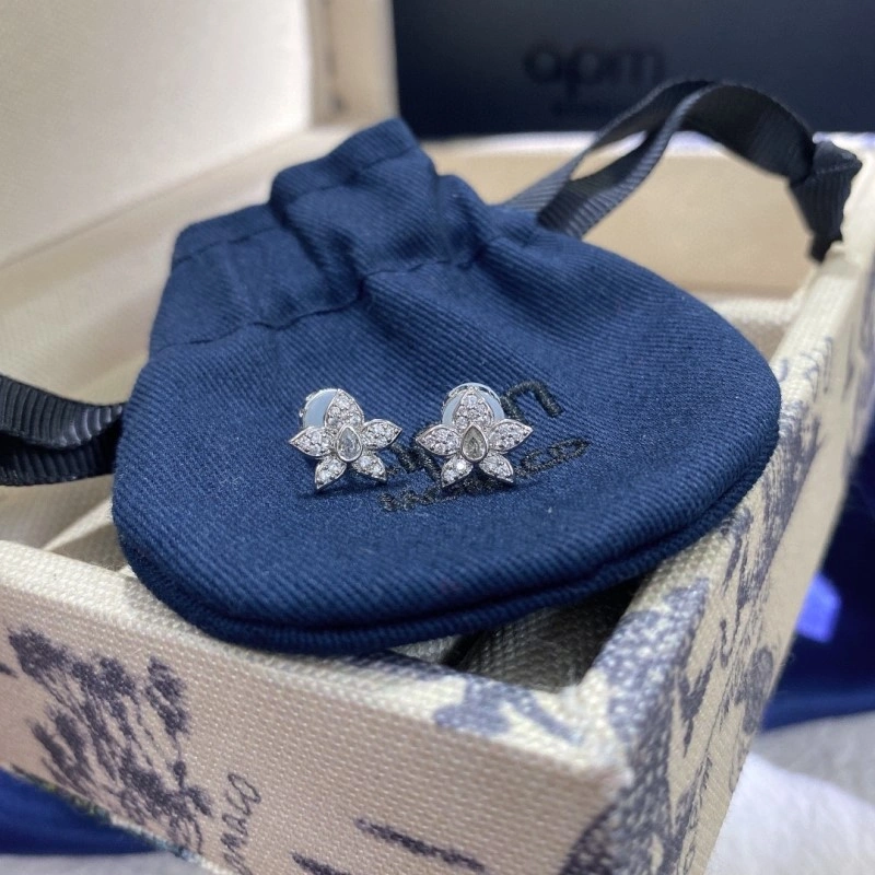 Inexpensive Apm Earrings