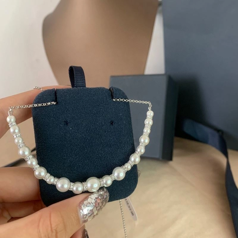 Reasonably priced Apm Necklaces