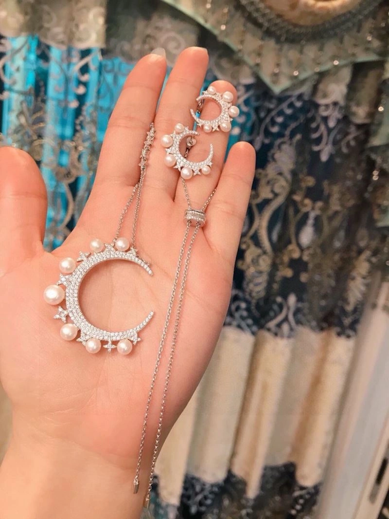 1:1 copy Apm Necklaces