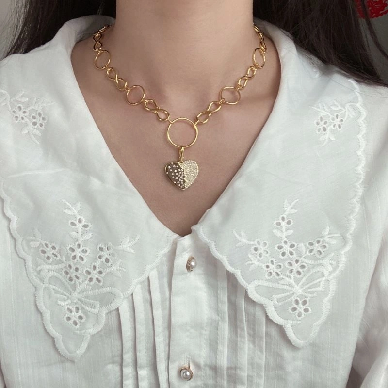 Cut-rate Apm Necklaces
