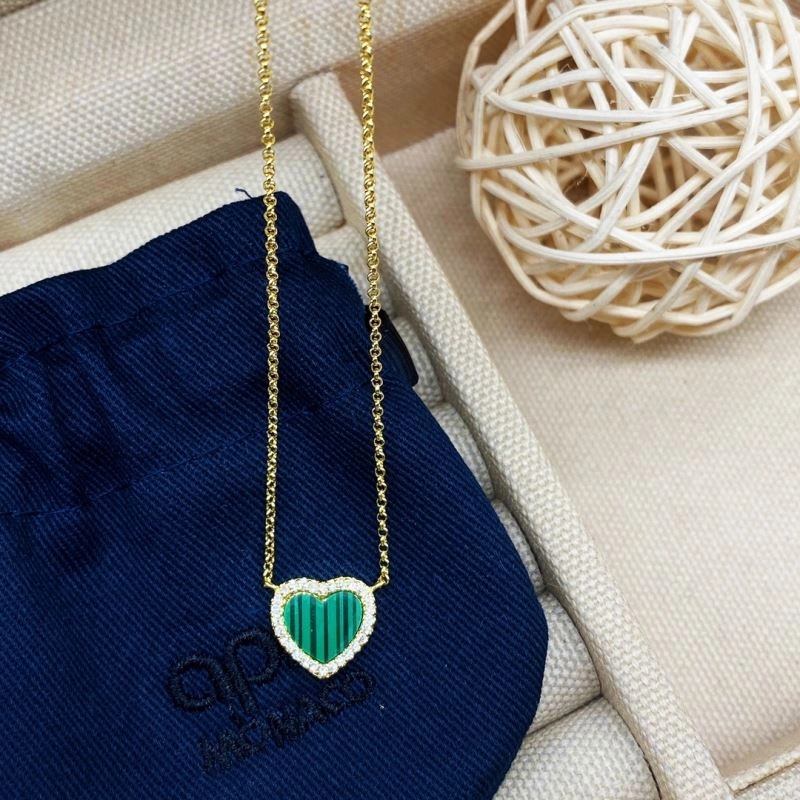 Exact replica Apm Necklaces