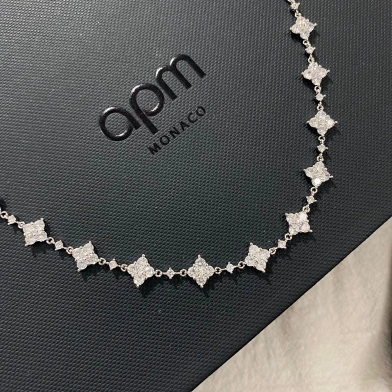 OEM Apm Necklaces