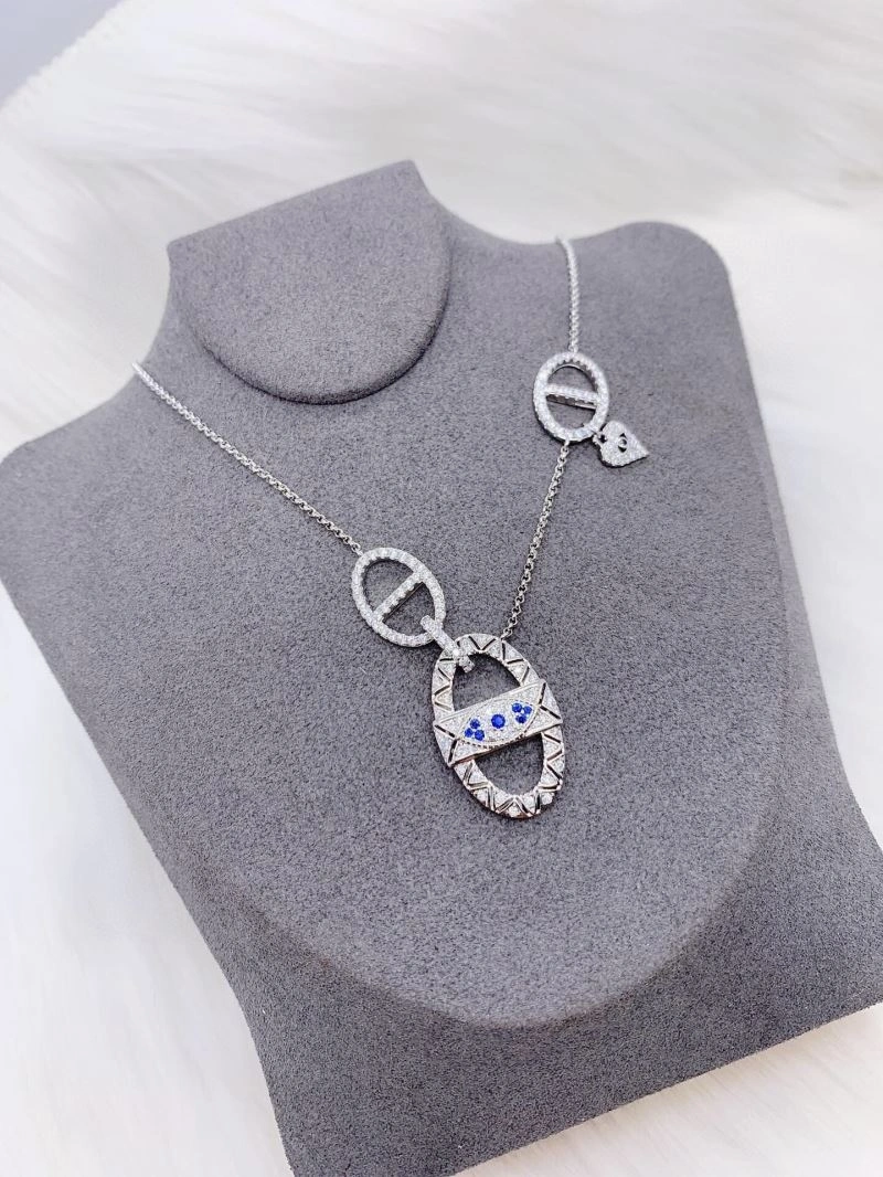 Precise copy Apm Necklaces