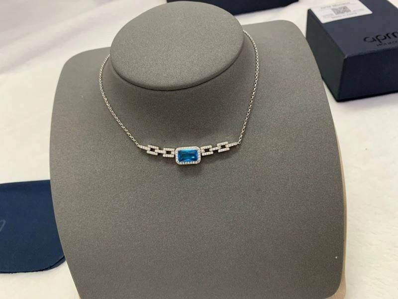 Exact replica Apm Necklaces