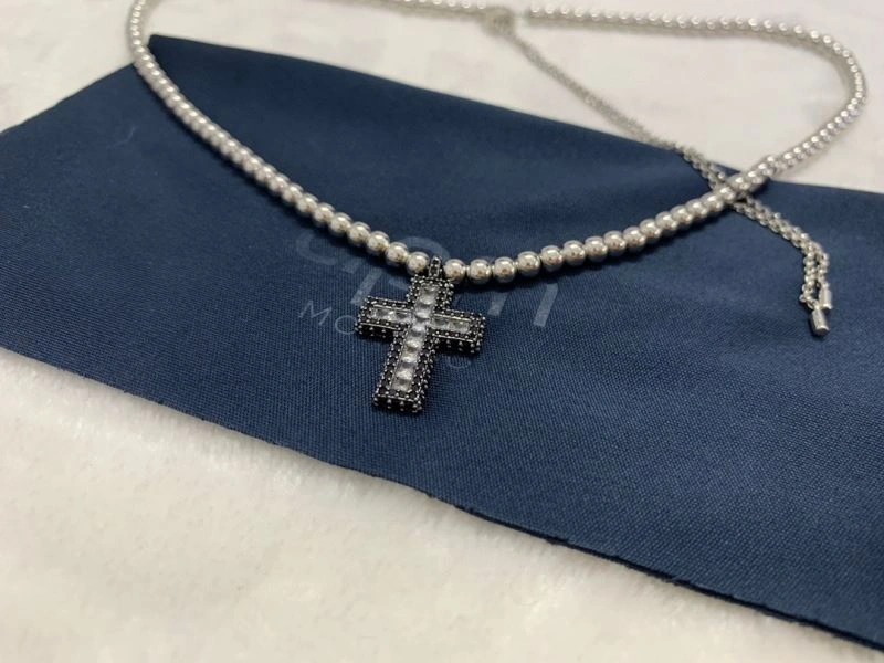 Factory-made Apm Necklaces