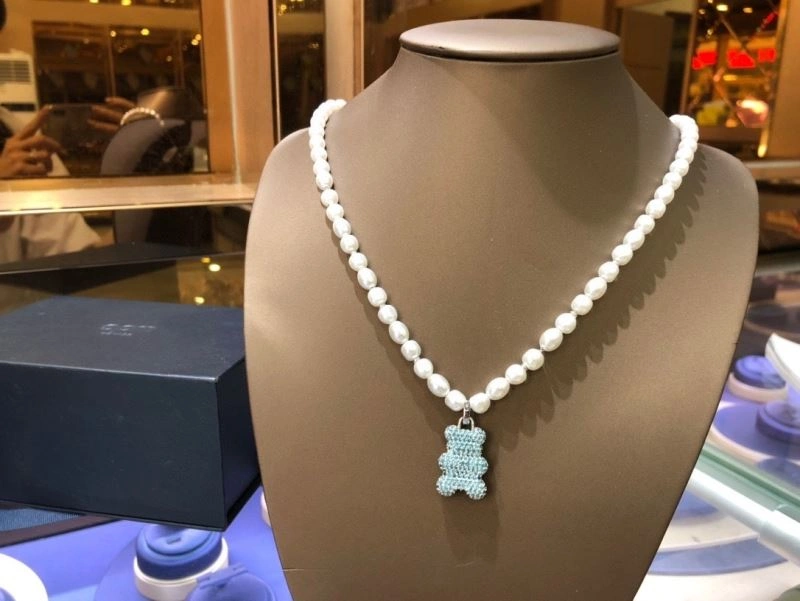 Cut-rate Apm Necklaces