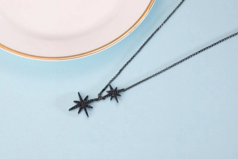 Discounted Apm Necklaces