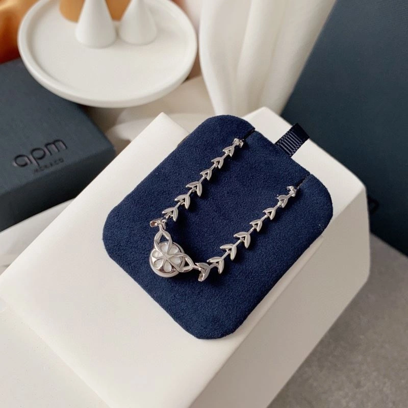 Affordable Apm Necklaces