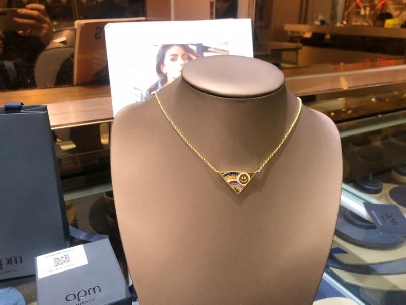 Cut-rate Apm Necklaces