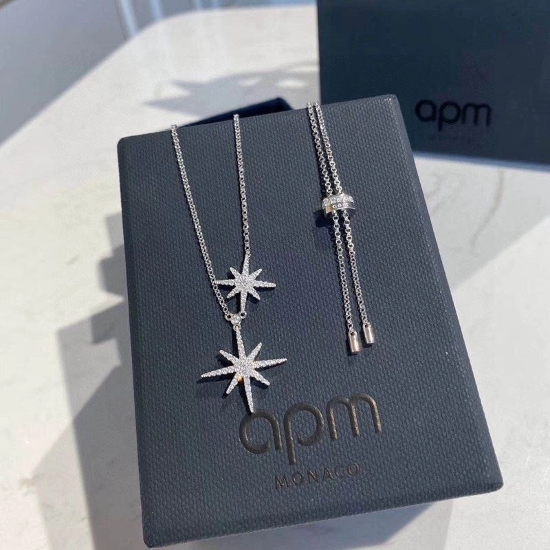 Precise copy Apm Necklaces