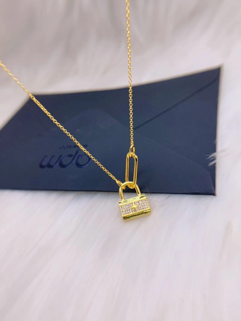 Exact replica Apm Necklaces