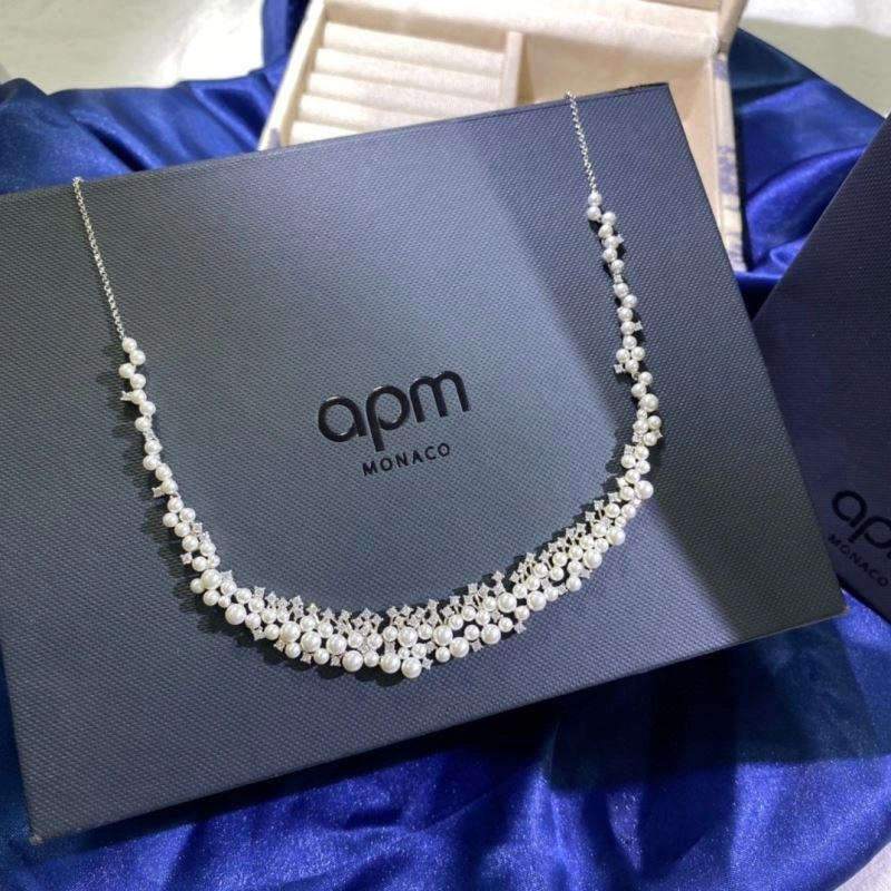 High fidelity Apm Necklaces