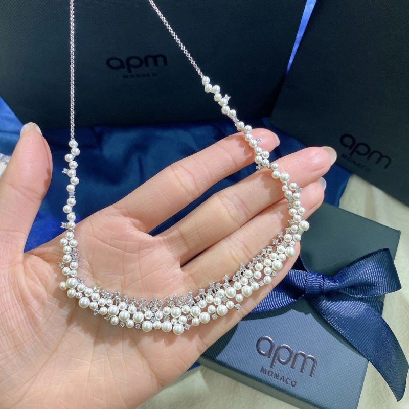 High fidelity Apm Necklaces
