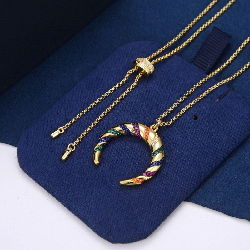 Official Apm Necklaces