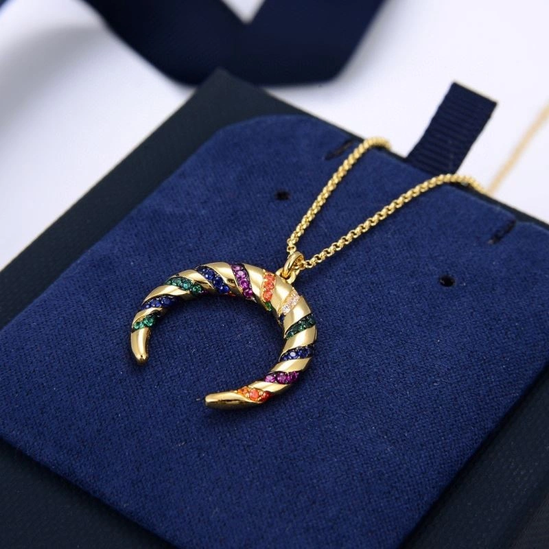 Official Apm Necklaces