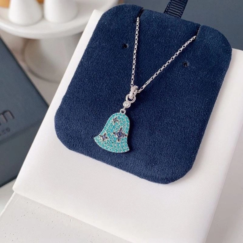 Official Apm Necklaces