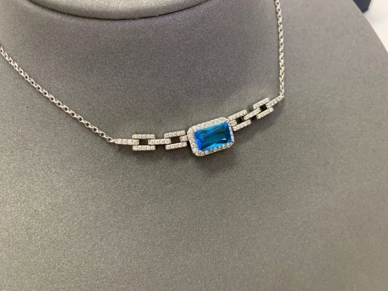 Value-priced Apm Necklaces