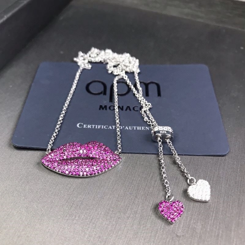 Accurate model Apm Necklaces