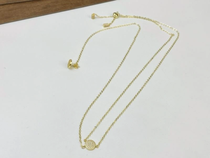 Apm Necklaces