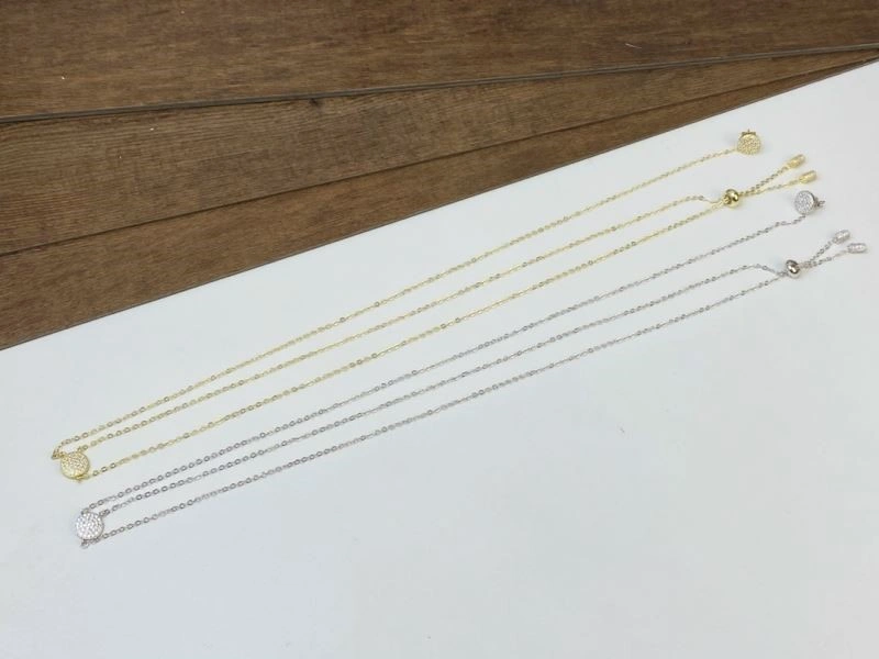 Official Apm Necklaces