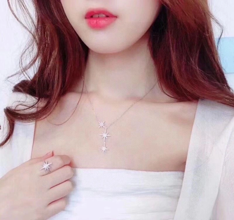 Brand-authenticated Apm Necklaces