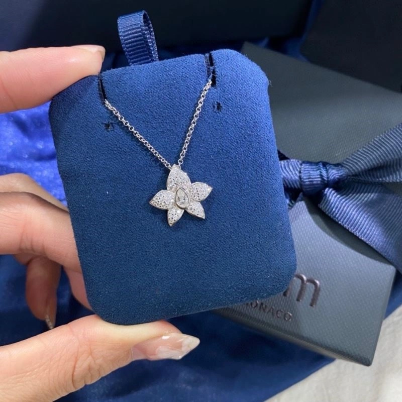 Official Apm Necklaces