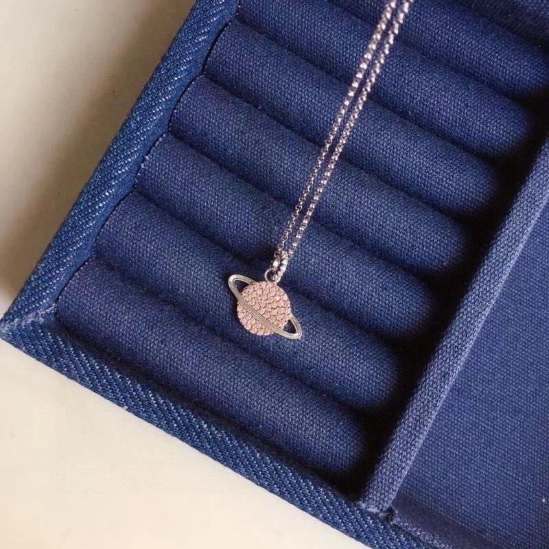 High fidelity Apm Necklaces