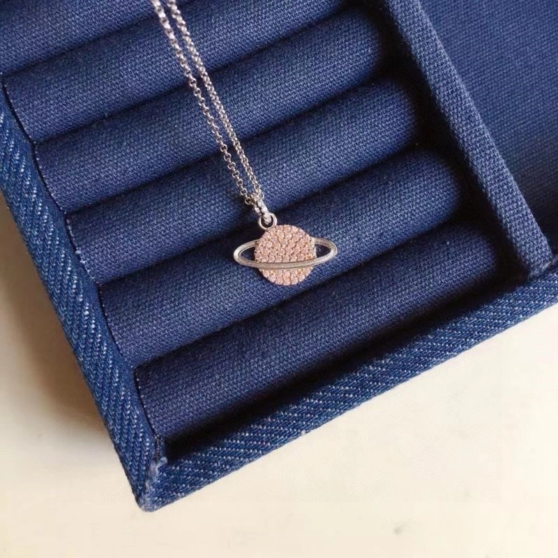 High fidelity Apm Necklaces