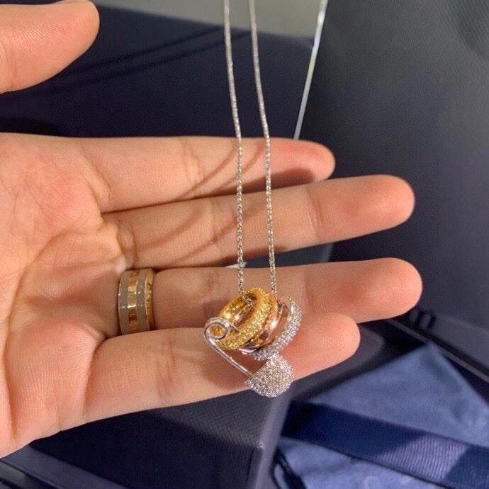 Top mirror Apm Necklaces