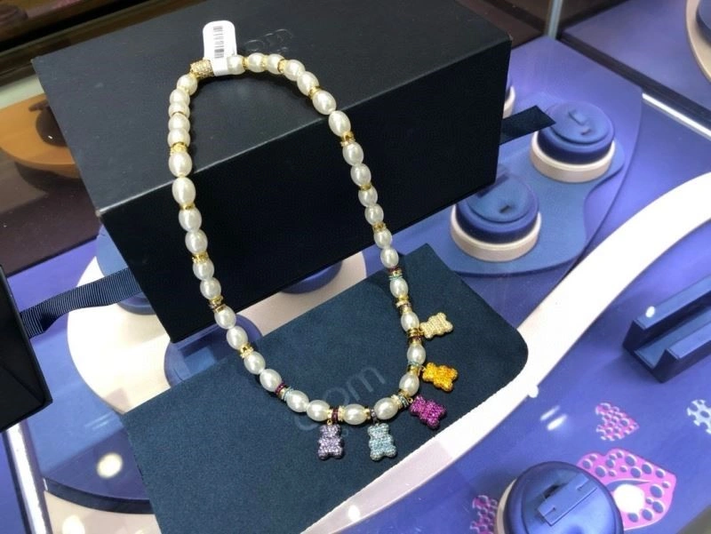 Precise copy Apm Necklaces