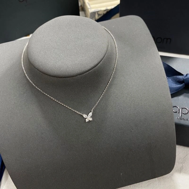 Precise copy Apm Necklaces