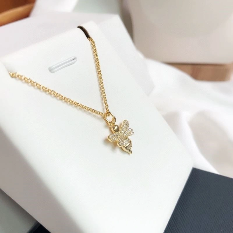 Official Apm Necklaces