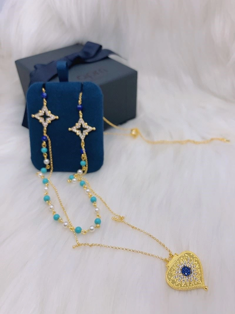 Mirror quality Apm Necklaces