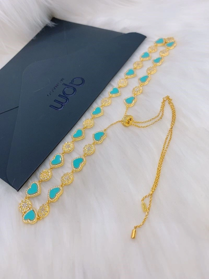 Discounted Apm Necklaces