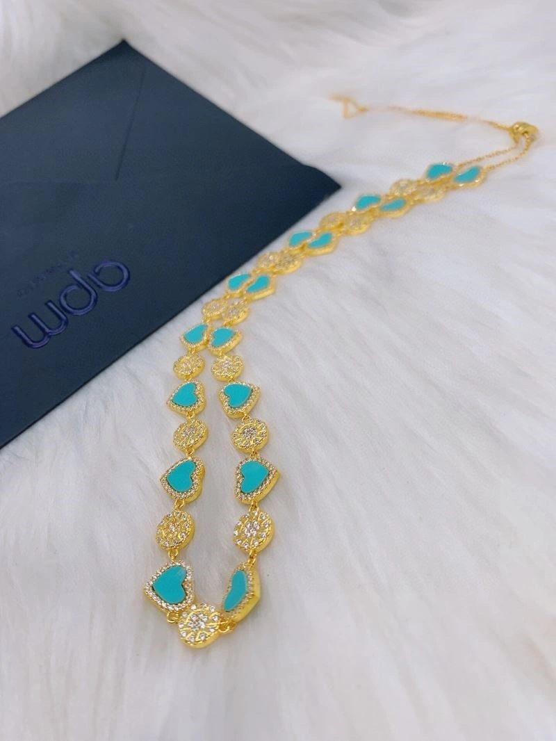 Discounted Apm Necklaces