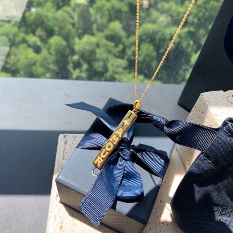 Official Apm Necklaces