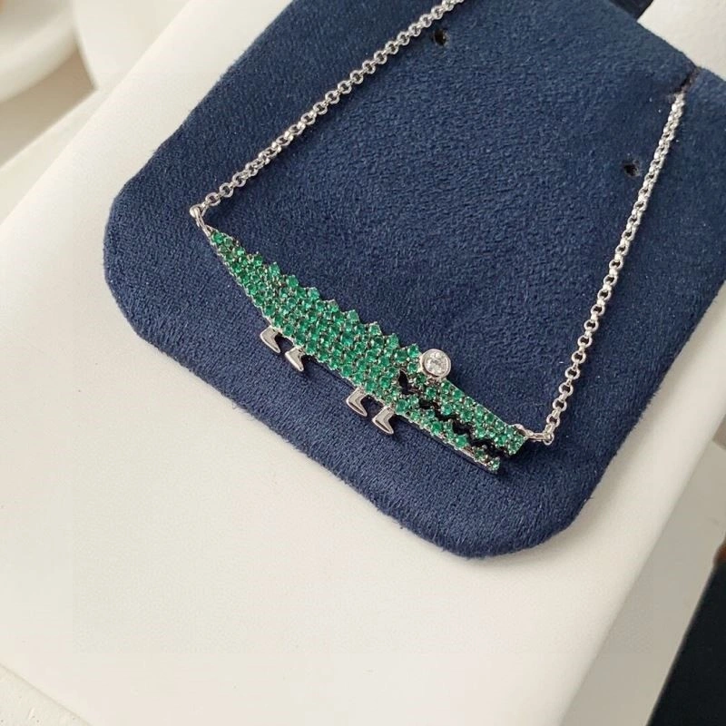 Factory-made Apm Necklaces